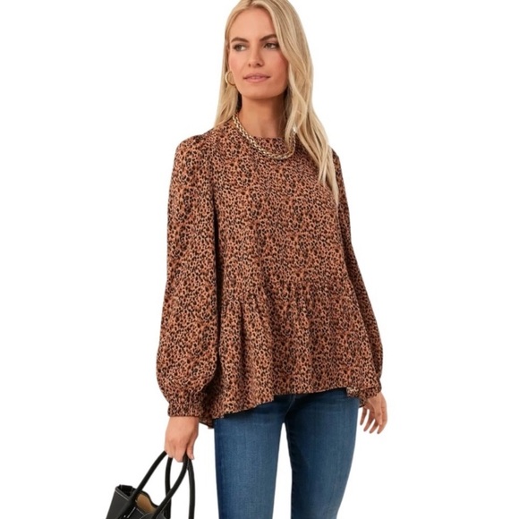 Pomander Place | Tops | Tuckernuck Pomander Place Carlotta Peplum ...